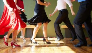 What to Wear Salsa Dancing? Male & Female Salsa Outfits - City Dance ...