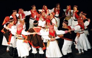 Circle Dance: Origin, Types, Steps, Music & More - City Dance Studios