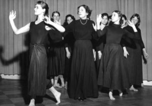 7 Popular Traditional German Dances - City Dance Studios