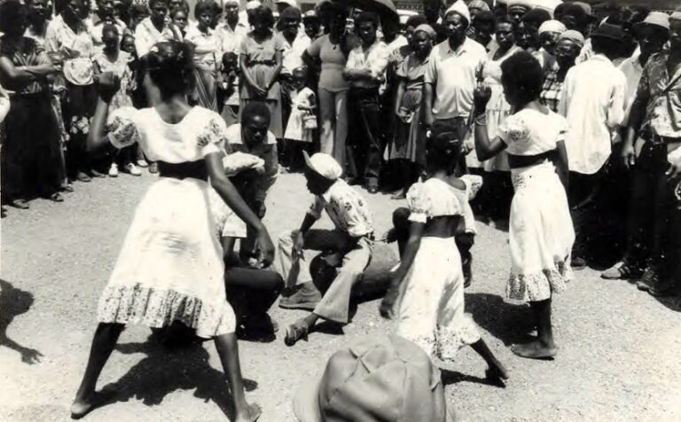 Kumina Dance: Origin, Instruments, Moves, Costumes & More - City Dance ...